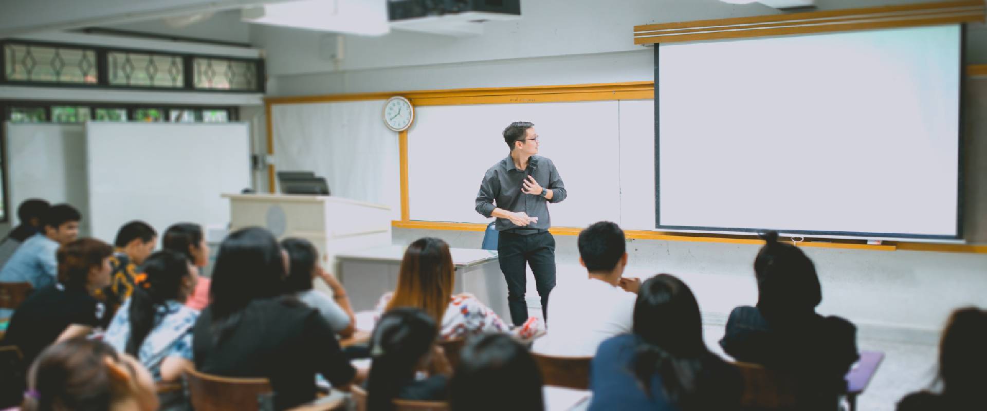 Take Medical Technical School Classes on your Schedule